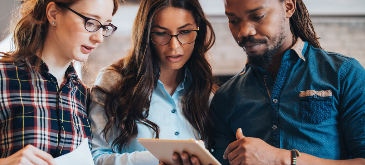 Nosotros - The Lingua Factory